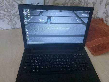 Notebook sotiladi