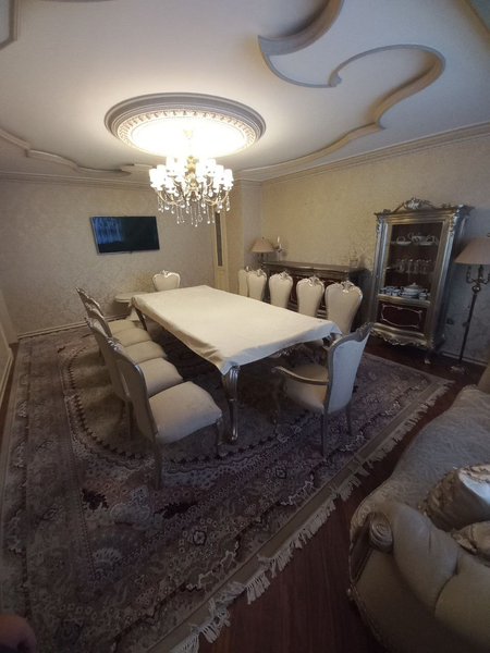 Продажа шикарной квартиры 4/2/10 Паркентский, 140 кв.м