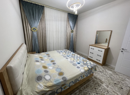 Olmozor city 4 xonali kvartira oilaga beriladi