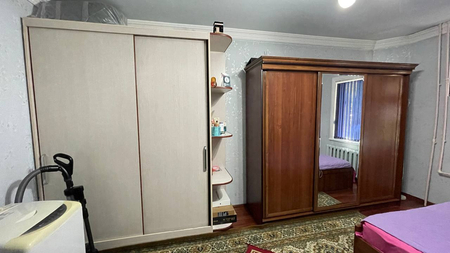 Продаю плотной шкаф