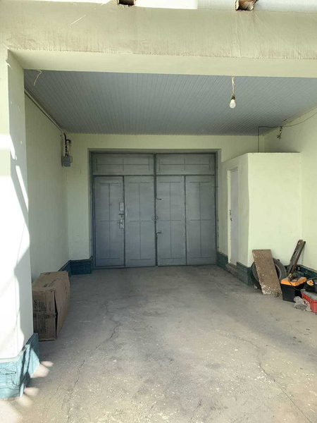 Лисунова ДК Авиастроителей 3,77-сотки 3-комн 100 м² 2 с/у фасад 14 м