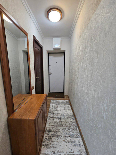 Срочная продажа!!! Чиланзар 5 кв-л 2/4/4 Хамза-Катартал