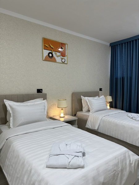 ABI HOTEL / mehmonxona