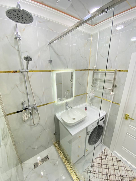 Продается квартира 2в3/2/4 Чиланзар 3 ор-р Торговый центр