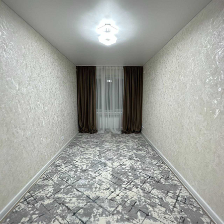 Продам 3х комн. 70м2 кирпич . мебель и техника