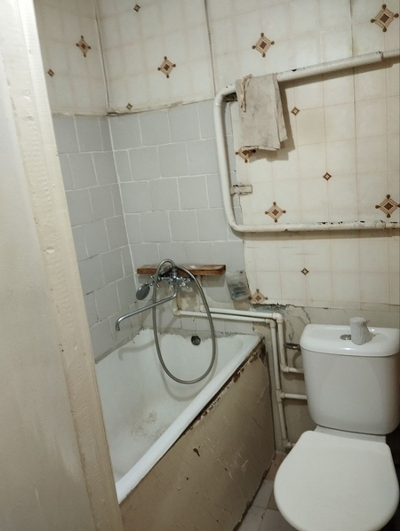 1/3/4 Яккасарой, Саламатина