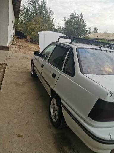 Nexia 1.      1997 yil