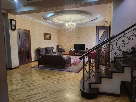 Продается Евро дом Ориентир: Казымахалля  650м2