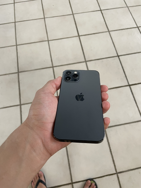 iPhone 12 pro 128 gb ideal