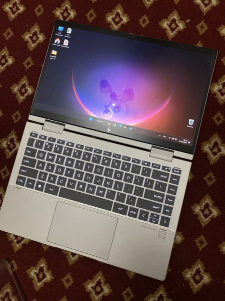HP ENVY x360 intel core i5