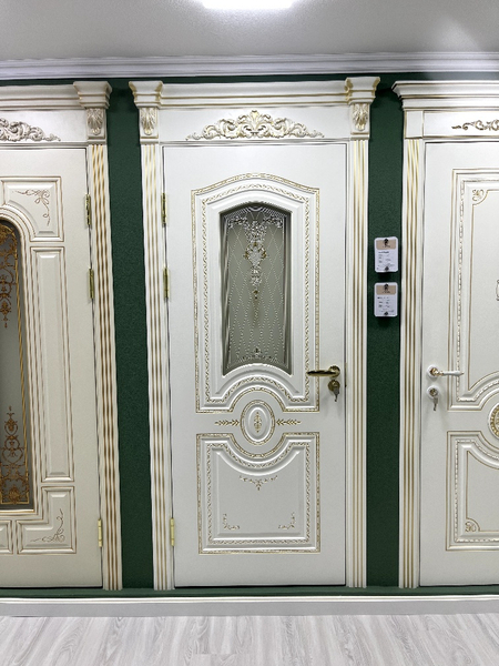 Eshiklar sotiladi