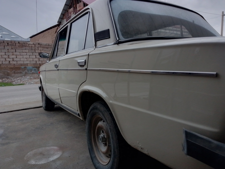 Vaz 21 06 sotiladi