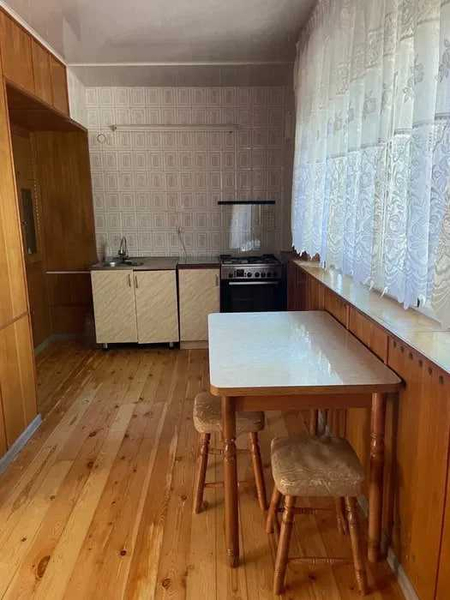 #104Продается 1/2/4 квартира 40 кв.м в кирпич.доме на Буз-2,Черданцева