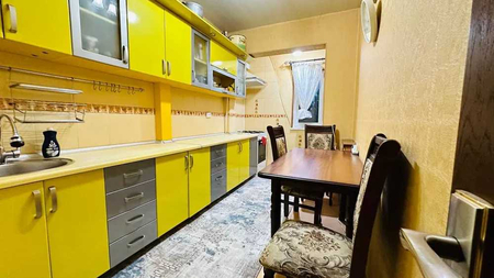 Сдается 3 комнатная квартира на Максим горького БИЙ
