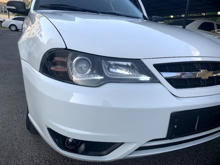 Нексия 1.6 ДОHС 
Super Konditsioner 
132.000 km 
Benzin/Gaz 90 ta