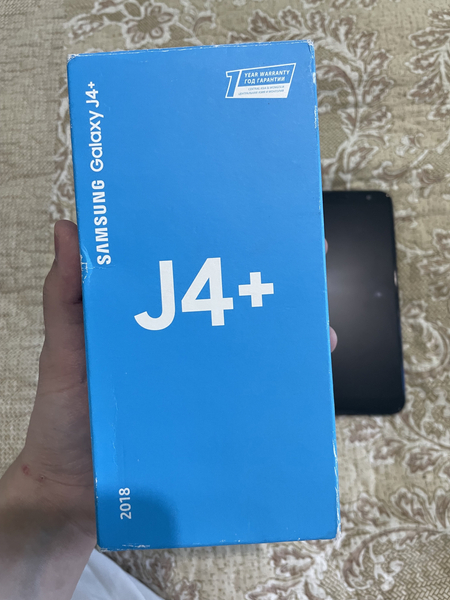 Samsung galaxy J4+ yaxshi xolatta