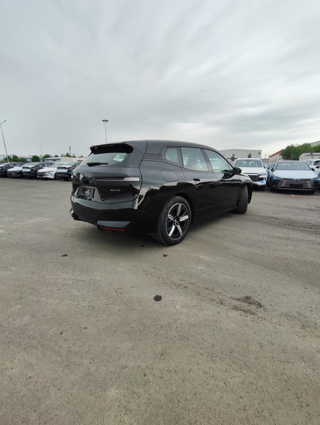 BMW IX  XDrive40