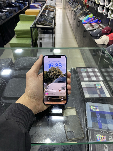 Iphone 12 srochna sotiladi