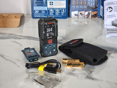 Лазерная рулетка дальномер BOSCH GLM165-27C