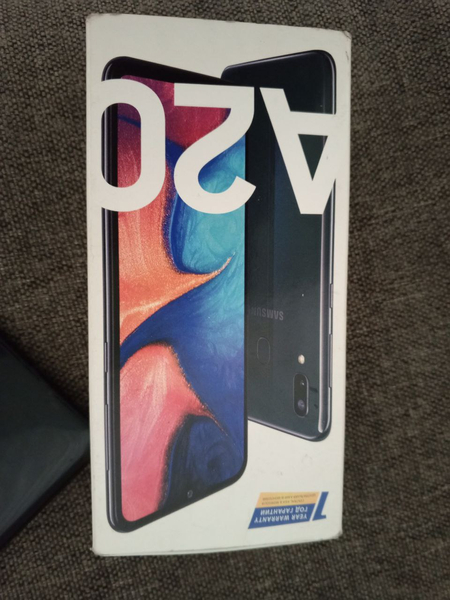 Samsung A 20 50 y.e.