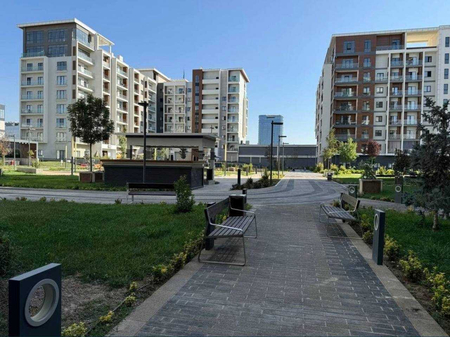 Продается новостройка в Ташкент сити ЖК Гарденс  3/3/8