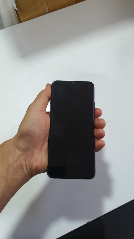 Realmi C21Y  pamyat 64gb