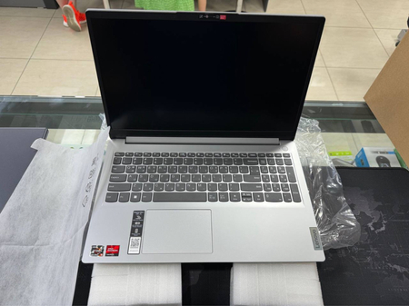 Lenovo ideapad Silver 6-Yadro 12-Patok RYZEN 5 5500U Ozu-8Gb  SSD256Gb