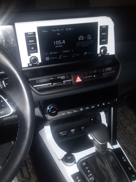 kia seltos full pozitsiya sotiladi