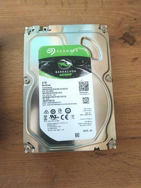 Жёсткие диски  Seagate BarraCuda Green 1Tb / Barracuda 7200.12r 1Tb