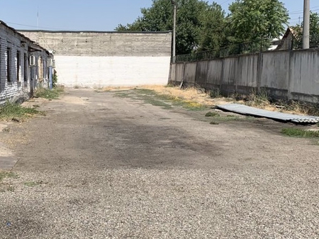 Сдается в аренду открытая территория до 1100 м2