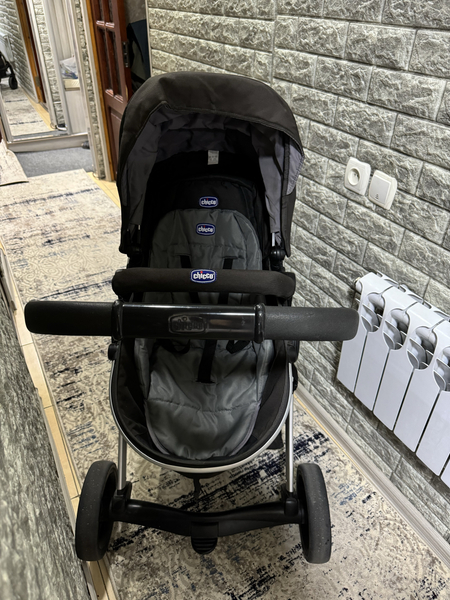 Продам Коляску CHICCO URBAN в отличном состоянии