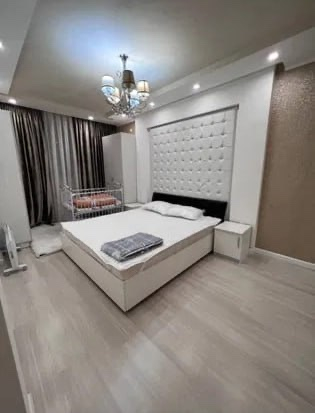 Квартира продается срочно Ц2 Алайский Торг на месте !