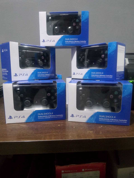 dualshock джостик для PS4  Б/У