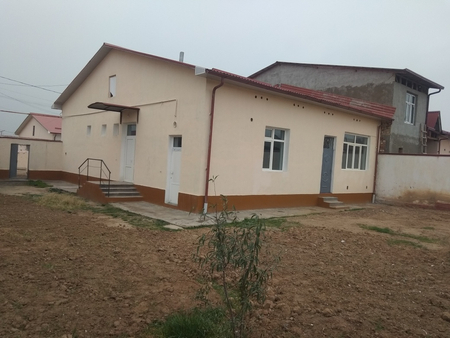 Qibray tumani, Yonariq q-q, Mehnat MFYda 6 sotix, 3 xona katej sotilad