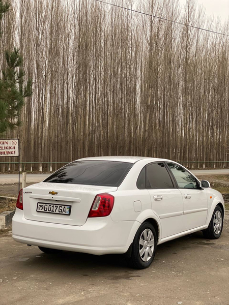 Lacetti 2012 1-pozitsiya