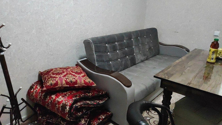 Карасу6 продается срочно 1 ком