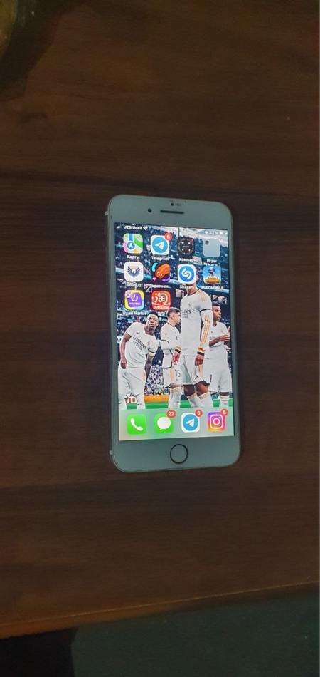IPhone 7+ 32 Gb