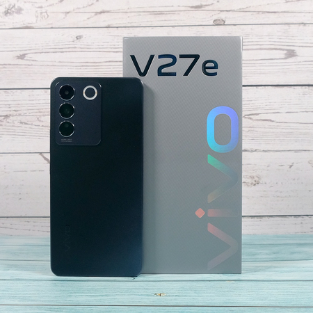 Vivo v27e 8+8/256 gb холади идиал очилмаган каробка док бор  идиал сас