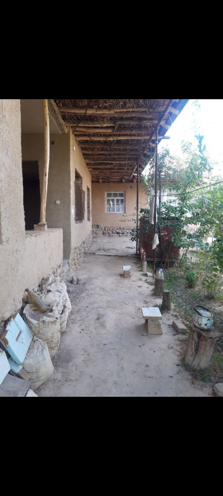 Yer sotiladi uy joy yoki dacha uchun 12 sotix