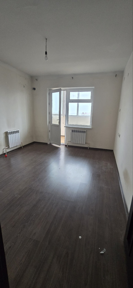 Сергели 5а 2хонали 60м² квартира сотилади срочна