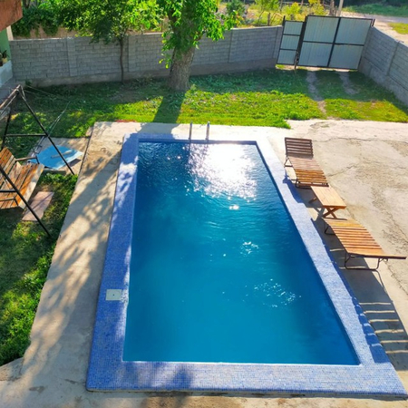 Dacha tapchan basseyn