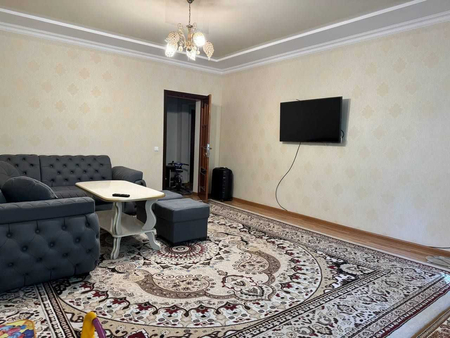 Своя, 2/1/9 Отдельный вход в Ташсельмаше.