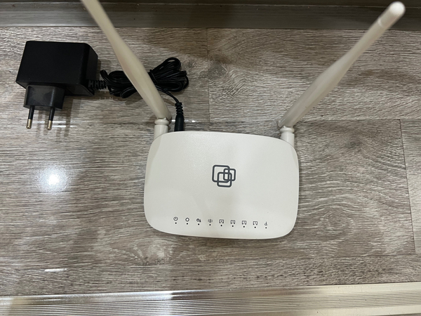 Wi-fi роутер CNR б/у в отличном состоянии