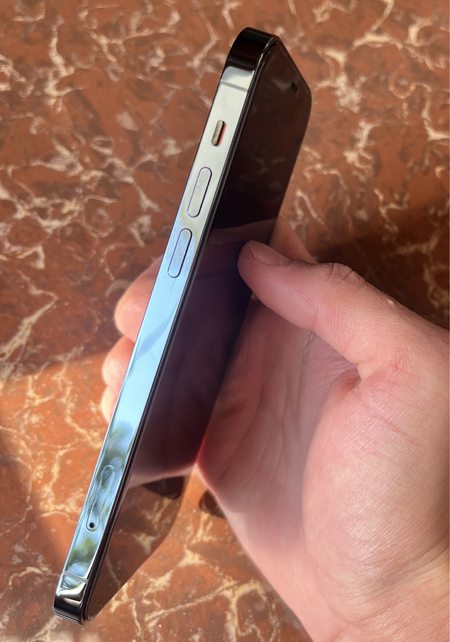 iPhone 12 pro Pacific BLUE
