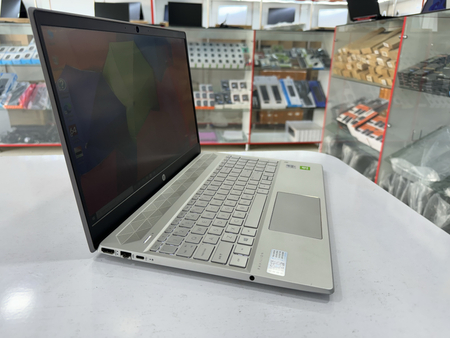 Hp pavilion metal korpuslik cre i5 8/512 ssd ideal holatda