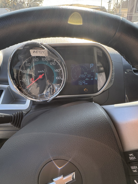 Chevralet Spark 4 pazitsa oq