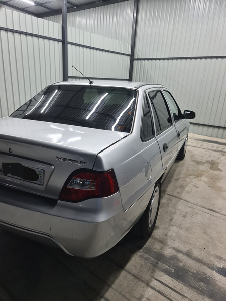 Chevrolet nexia 1.6 luks