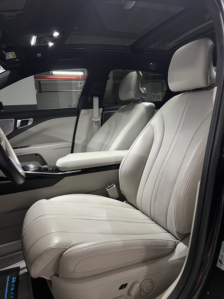 KIA K8 Signature 3.5 full