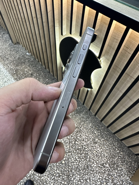 Iphone 15 pro 256 gb