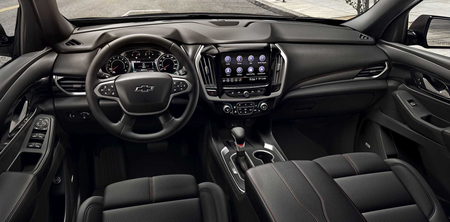 Chevrolet Traverse: Простор для всей семьи и мощь для любых дорог!